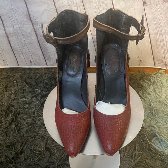 Freebird by Steven | Shoes | New Freebird Jillian Red Croco Shoes | Poshmark